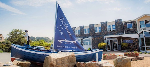 Driftwood Inn - Guernesey