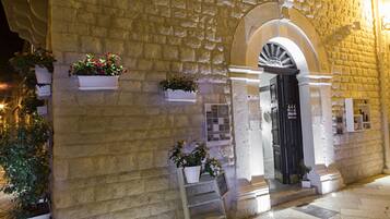 Entrada do alojamento