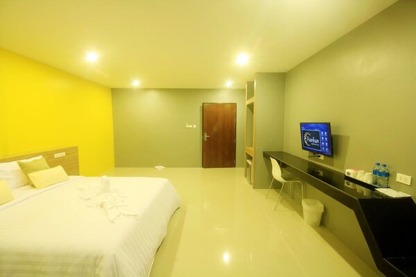 Punfun Apartment - Thung Song District