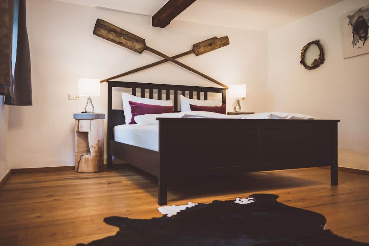 Chalé de Luxo, 1 cama king-size e sofá-cama, não fumadores, vista para a montanha | 1 quarto, roupa de alta qualidade, com decoração personalizada