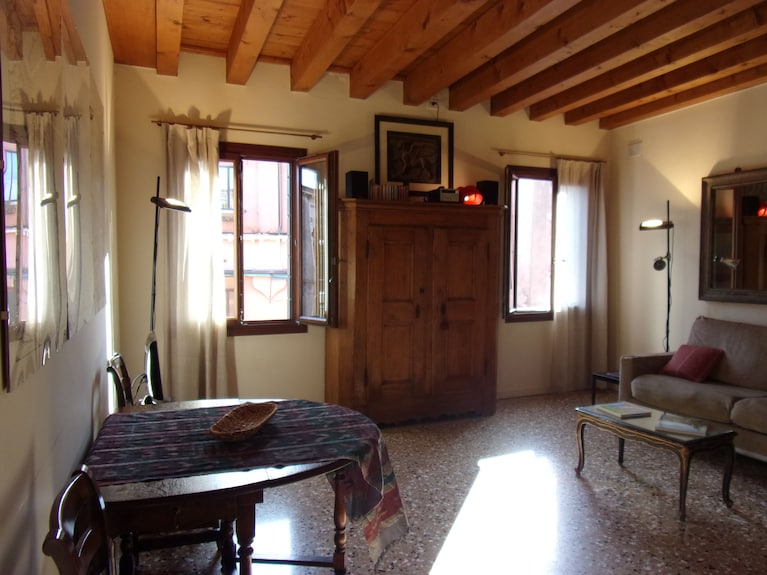 Hiljainen Nurkkaus "True Venetsiassa" - Venetsia