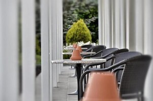 Quarto casal, sacada (Komforthotel) | Terraço/pátio