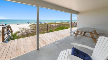 Casa geminada, 2 quartos | Terraço/pátio
