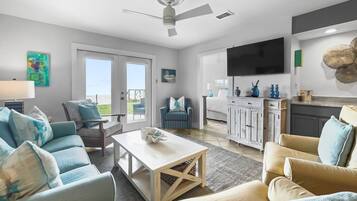 Apartamento em Condomínio Fechado, 2 quartos | Sala de estar | Leitor de DVD