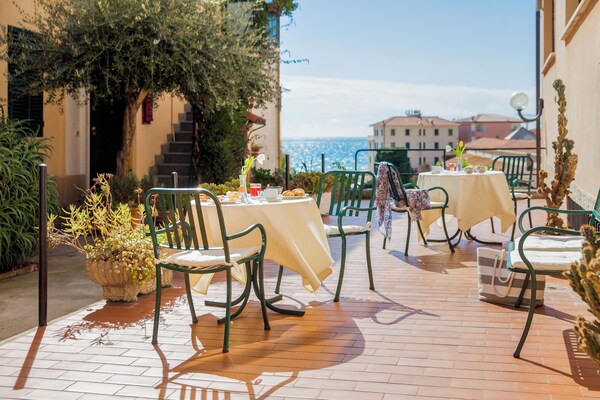 Hotel Europa - Finale Ligure