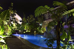 Piscina exterior