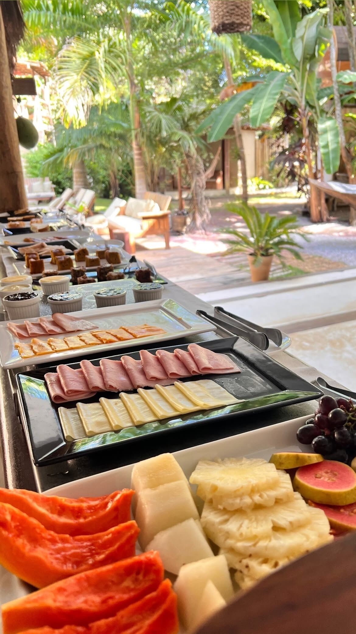 Pequeno-almoço tipo buffet diário incluído 