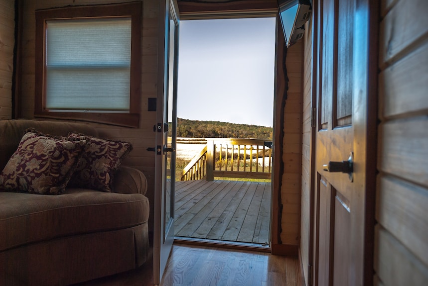 * On The Wine Trail * Near Giant City & Shawnee Forest! * Wi-fi * - Illinois