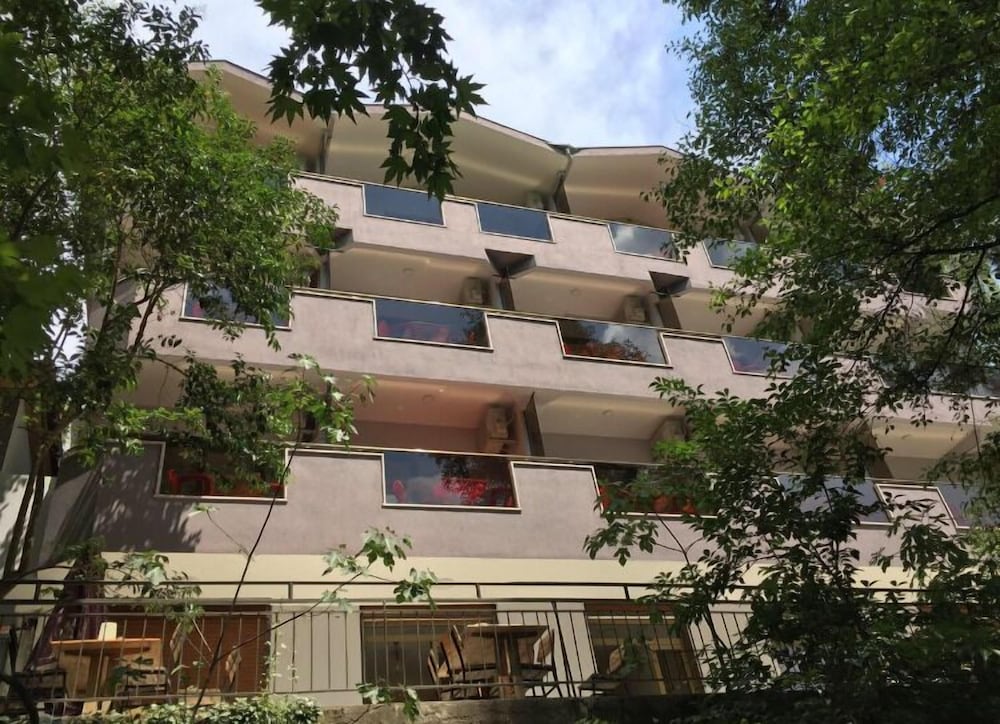 Yuvarlakcay ÇInar Buti̇k Otel - Denizli