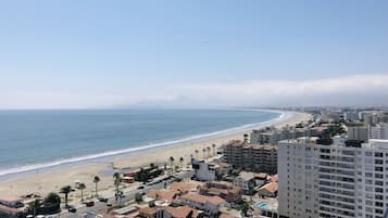 Apartamento luxo, 2 quartos, vista para o oceano, ao lado da praia | Vista da propriedade