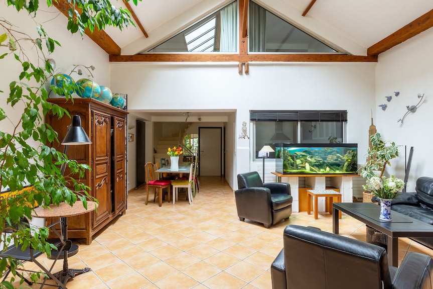 Modern Artist's House Near The Eiffel Tower - Paris