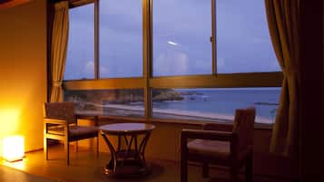 Quarto tradicional, para não fumantes, vista para o mar (Japanese Style) | Cofres nos quartos, ferros/tábuas de passar roupa, roupa de cama