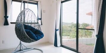 Casa standard | Vista da sacada