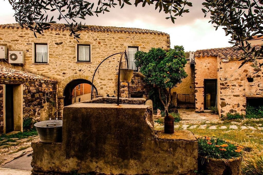 Albergo Diffuso Omu Axiu - Province of South Sardinia