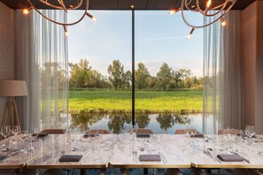 Café da manhã, almoço e jantar