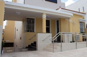 Entrada do alojamento