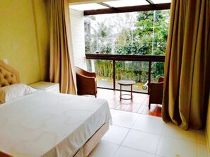 Suíte luxo | 1 quarto, escrivaninha, Wi-Fi de cortesia