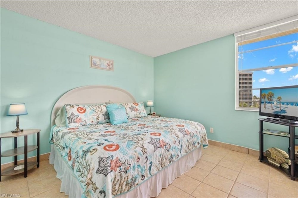 Summer Special! Take 10% Off All Bookings 7 Days Or Longer! - Fort Myers Beach, FL