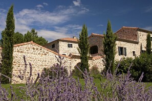 Entrada da propriedade