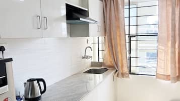 1 quarto, roupa de alta qualidade, edredões de penas