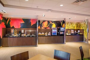 Pequeno-almoço tipo buffet diário incluído