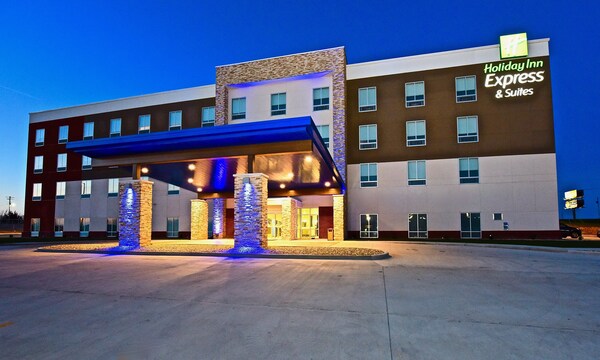 Holiday Inn Express & Suites Perryville By Ihg - Missouri