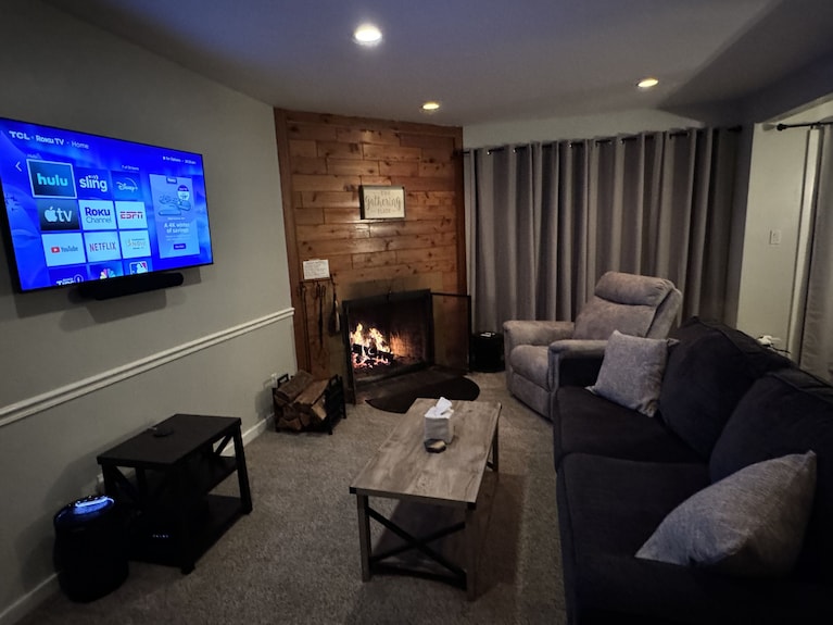 Ski Home! 1br Condo At Trail Creek! Sleeps 4. - Vermont