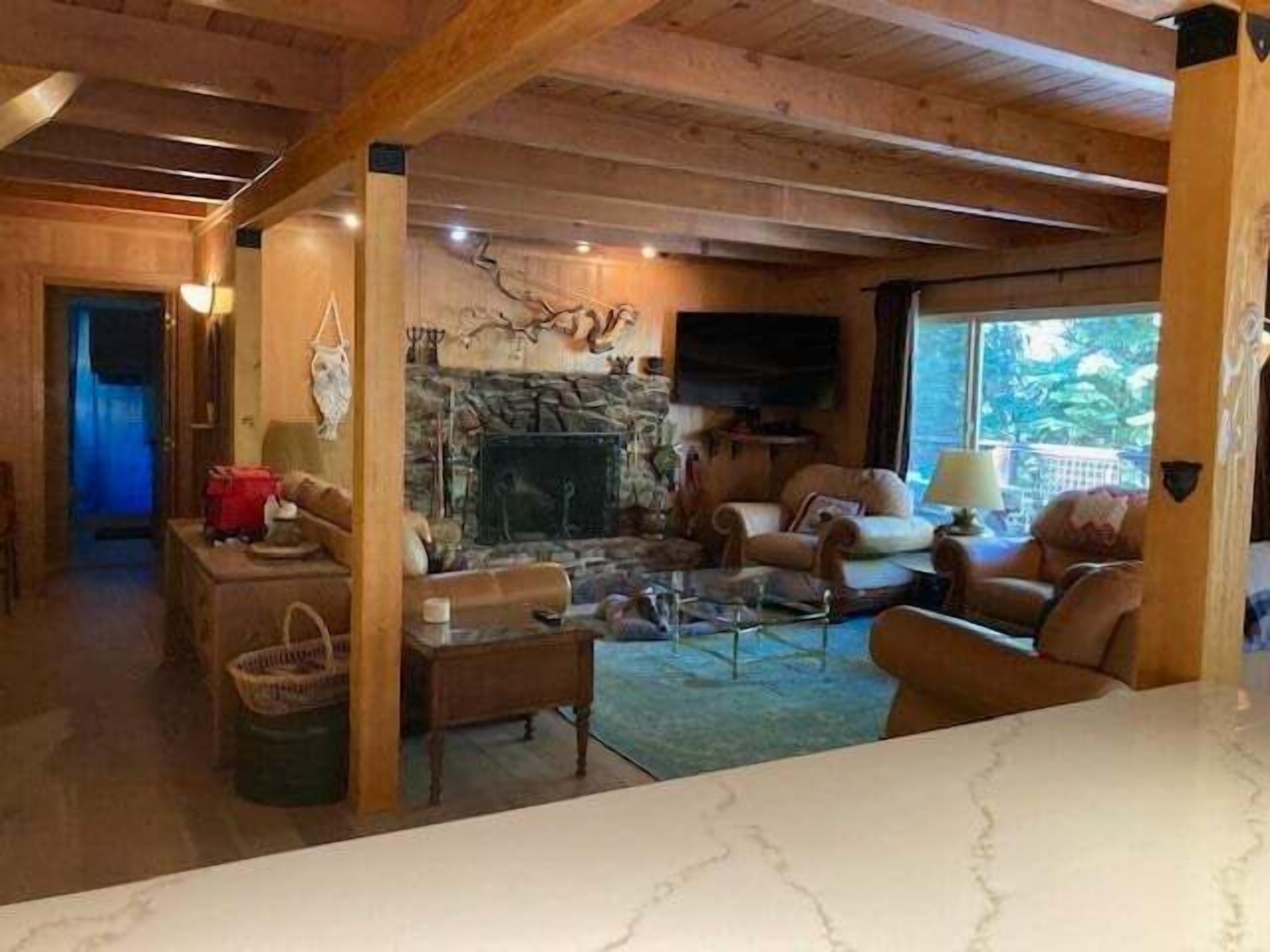 Retro Home In Chamberlands - Beach Access - Lake Tahoe