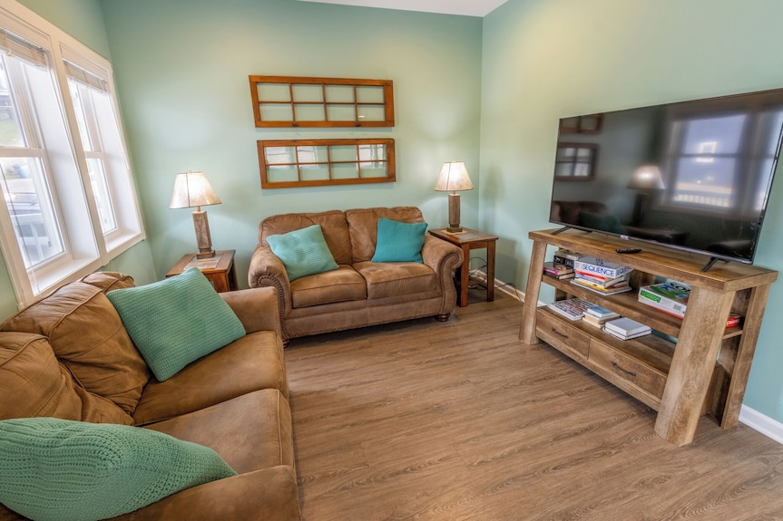 Spectacular Rooftop Deck With Lake Michigan Views - Sleeps 18 - New Buffalo, MI