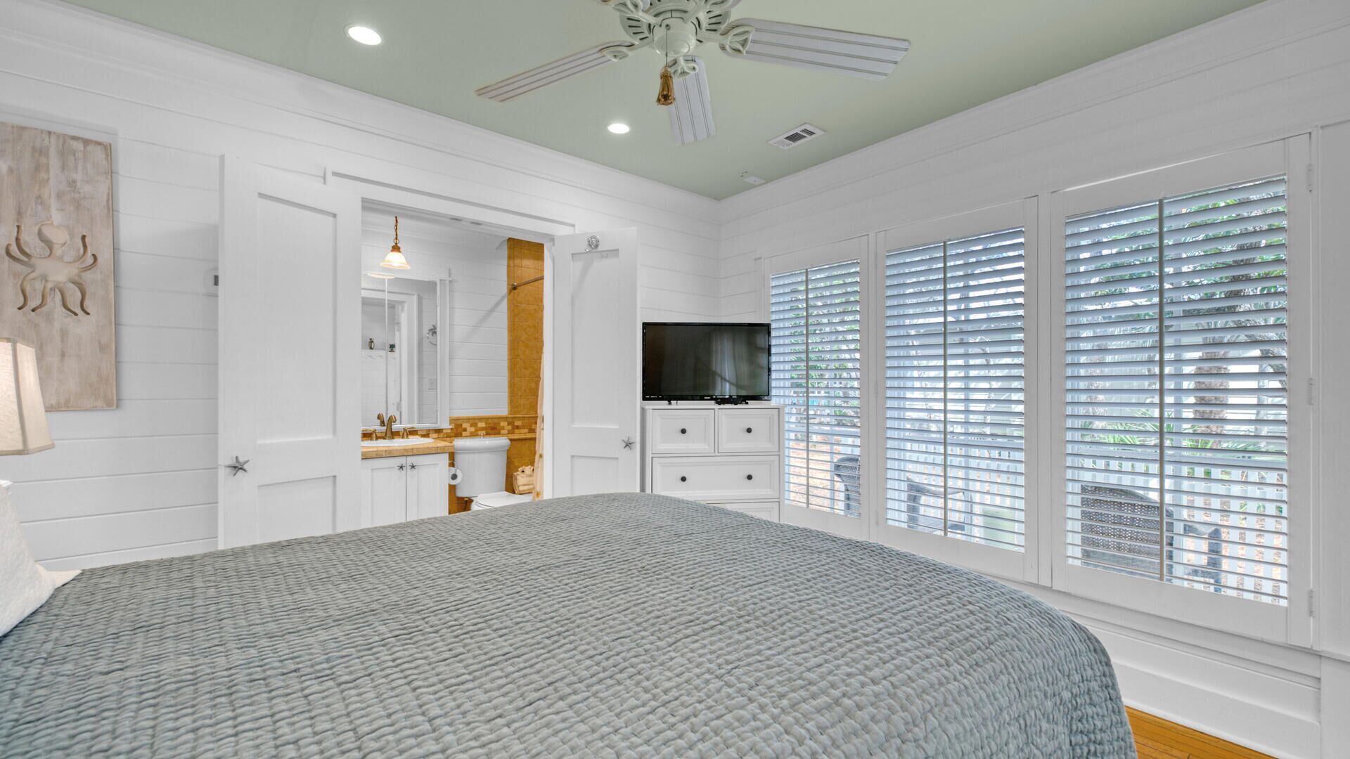 Seaside "Following Seas" |1br | Sleeps 2| On 30a- Steps Away From Beach! - Watercolor, FL