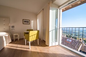 Quarto Triplo Superior | Vista do quarto