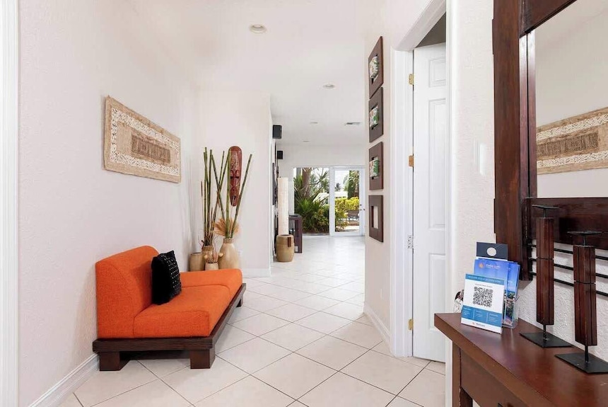 Oasis Privée, Piscine Avec Cascade Sur L'eau. Poissons Du Quai. - Plantation, FL