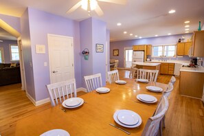 7 Bed 6 Bath Sleeps 20 + 4 in Guest House - Michigan City | Vrbo