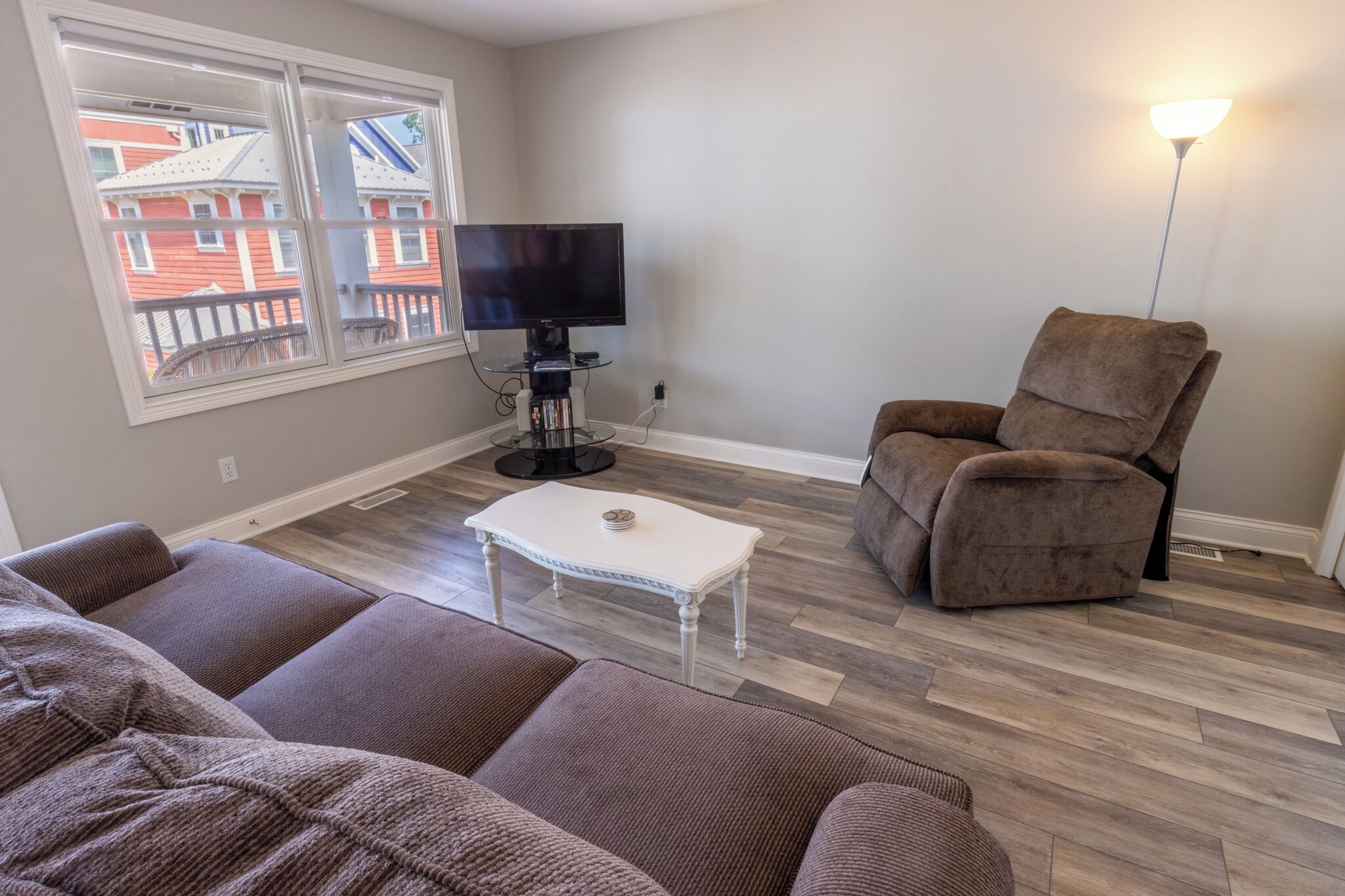 Sleeps 8 With 4 Bedrooms, Large Space For Gathering - New Buffalo, MI