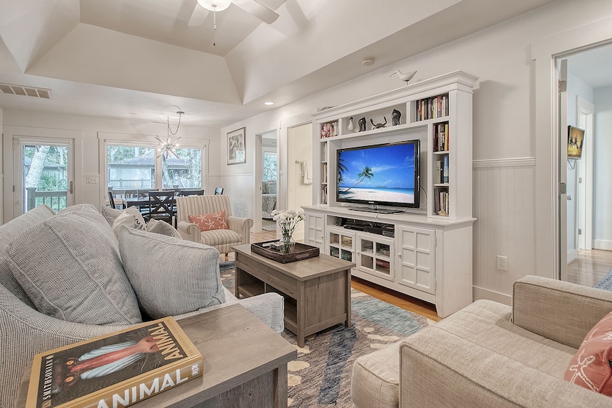 Juillet Ouverture! Entièrement Rénové, Piscine Communautaire, à 5 Min à Pied De La Plage - Caroline du Sud