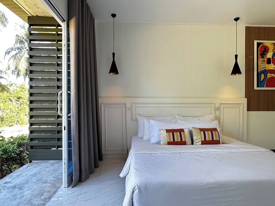 Courtyard Deluxe Room | Minibar, Wi-fi grátis, roupa de cama fornecida