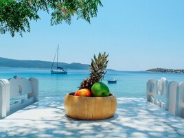 Villa Deluxe, casa de banho anexa, vista para o mar (Beach Front) | Vista do alojamento