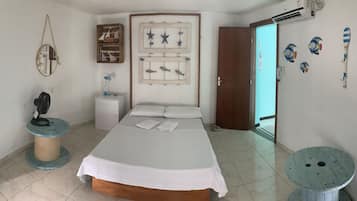 Quarto sem banheiro (201) | Wi-Fi de cortesia, roupa de cama