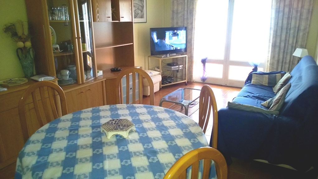 Beautiful Apartment, Overlooking The Beach, In The Heart Of Santa Margarita - Roses