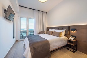 Quarto casal superior, vista para o mar | Vista para praia/oceano