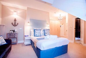 Roupas de cama premium, ferros/tábuas de passar roupa, Wi-Fi de cortesia