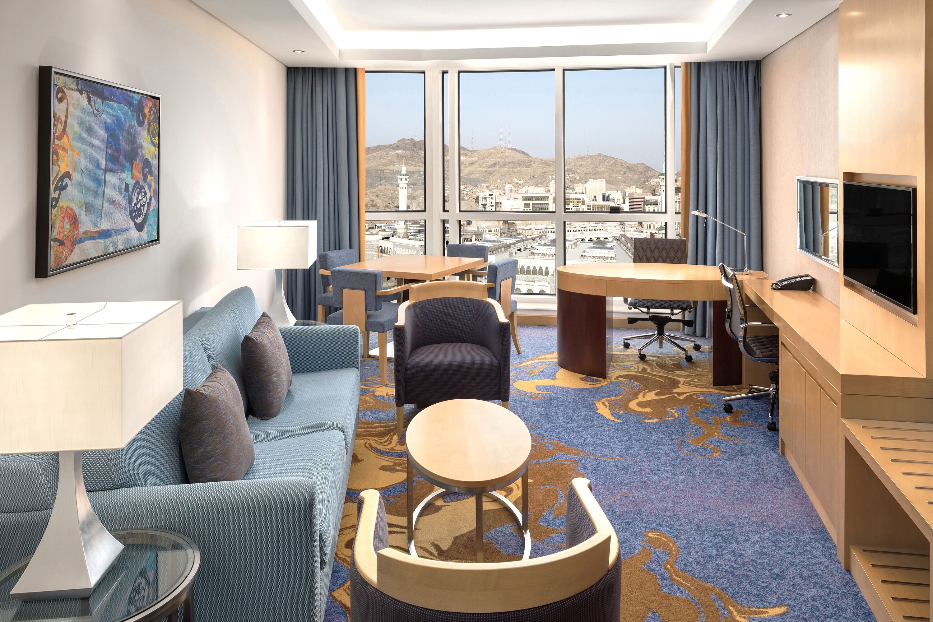 Quarto executivo, 1 quarto | Opções para refeição no quarto