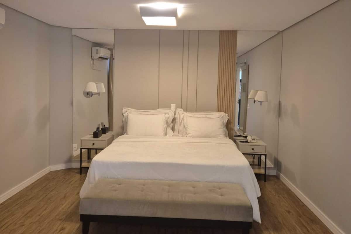 Quarto Presidencial | Minibar, cofre no quarto, cortinas/cortinados opacos, Wi-fi grátis