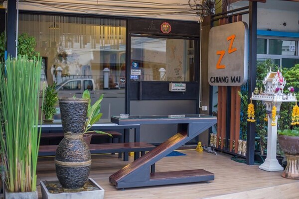 Zz Hostel - Chiang Mai
