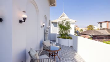 Thapae Corner Private Romantic Suite | Terraço/pátio