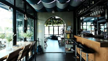 Bar (no alojamento)
