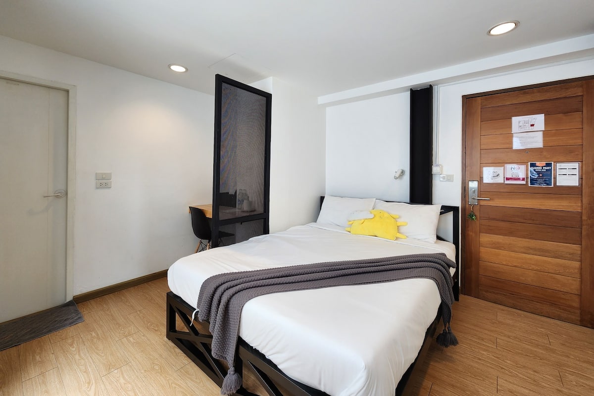 Double Room with Private Bathroom | Wi-fi grátis