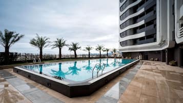 Piscina exterior