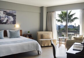 Quarto Duplo, varanda, vista para o mar | Cofre no quarto, secretária, quartos insonorizados, Wi-fi grátis 