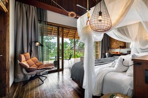 Roupa de alta qualidade, camas de colchão Select Comfort, minibar 